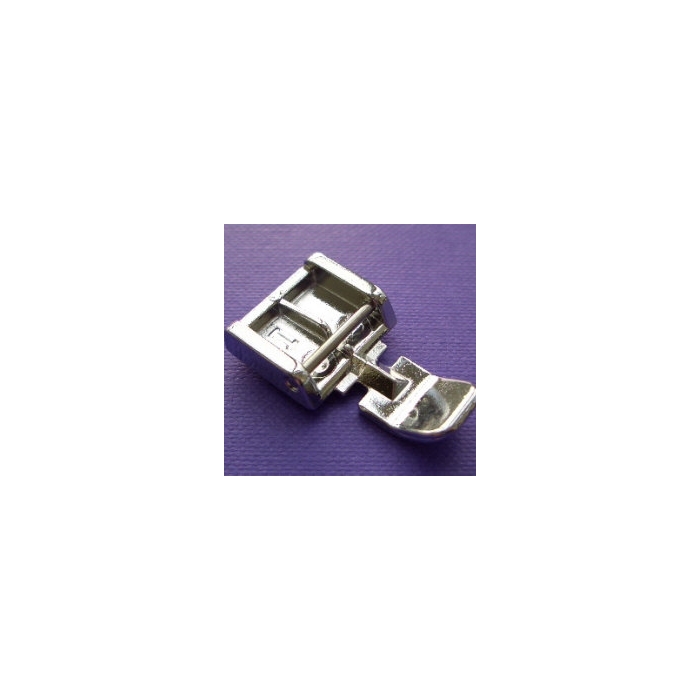 Singer Zipper Foot Wide Clip-on Fitting (321410001) - Sewing Feet ...